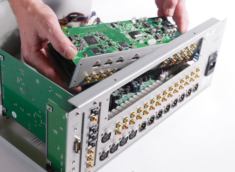 Primare SPA22HD (SPA 22HD) amplituner kina domowego